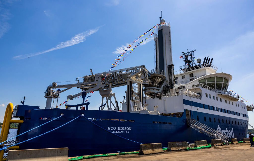 Offshore Wind Farm Construction Resumes After Court Ruling | DigitrendZ
