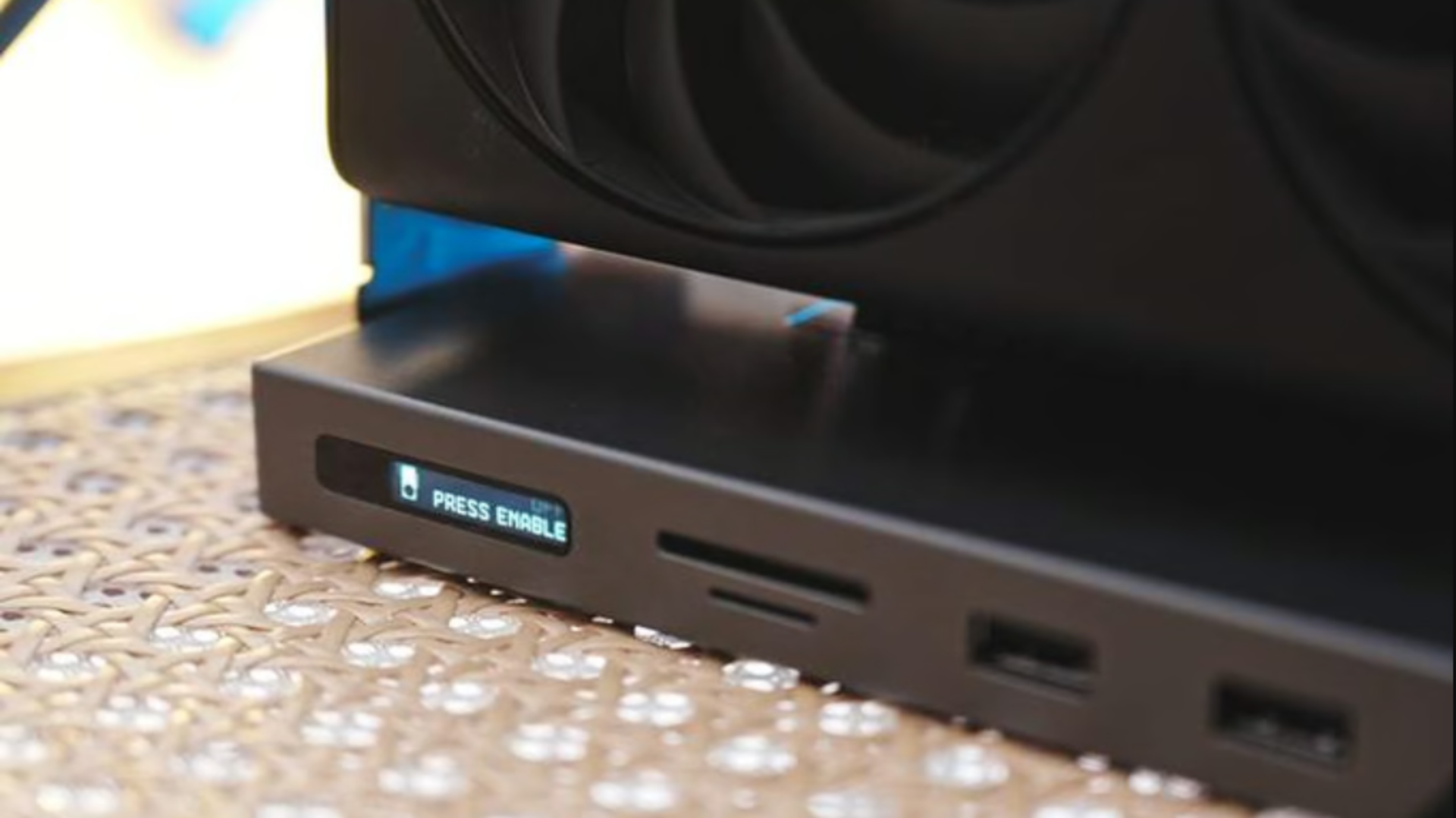 Humbird 3: Thunderbolt 5 eGPU Dock with Wood Accents | DigitrendZ