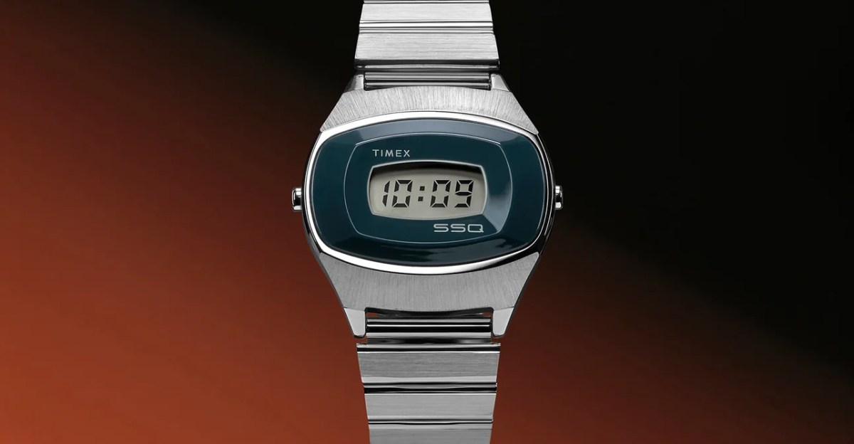 Timex Revives Its First-Ever LCD Watch After 50 Years | DigitrendZ