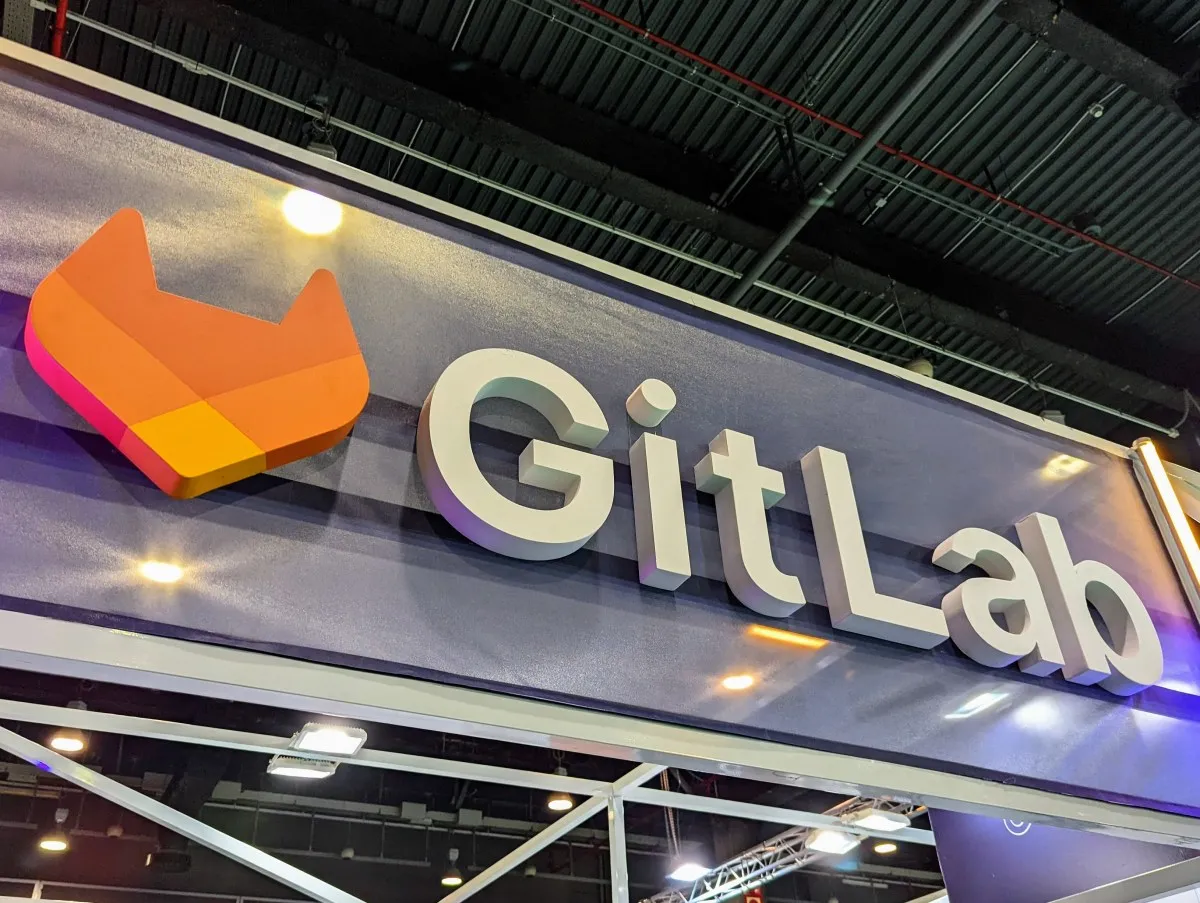GitLab cuts 14% of staff to scale platform for AI workloads | DigitrendZ
