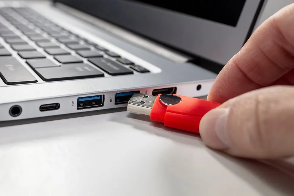 FBI and Google warn of ransomware gangs posing as IT workers | DigitrendZ